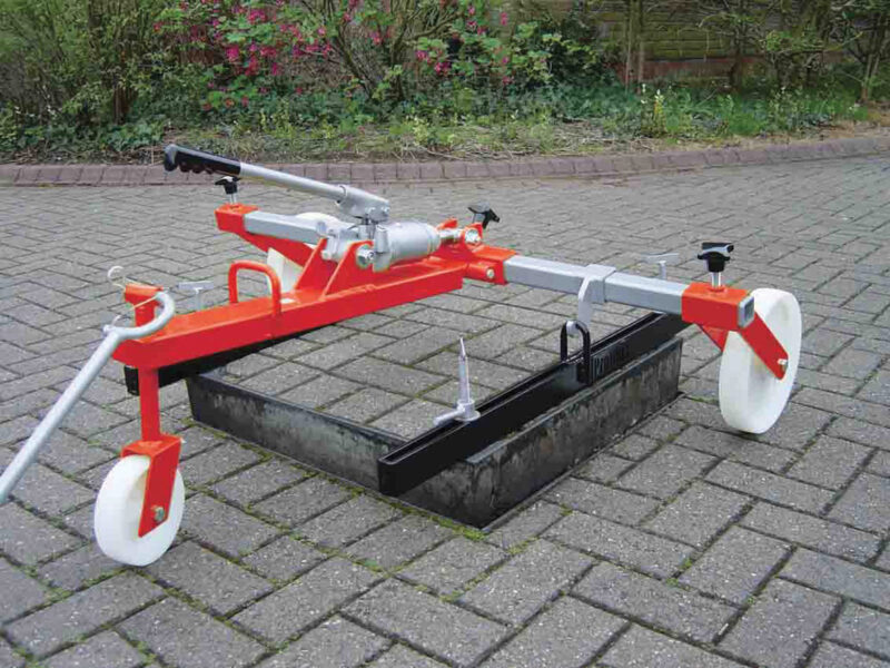 Manhole Lifter (2 Ton) - Total Hire Sales